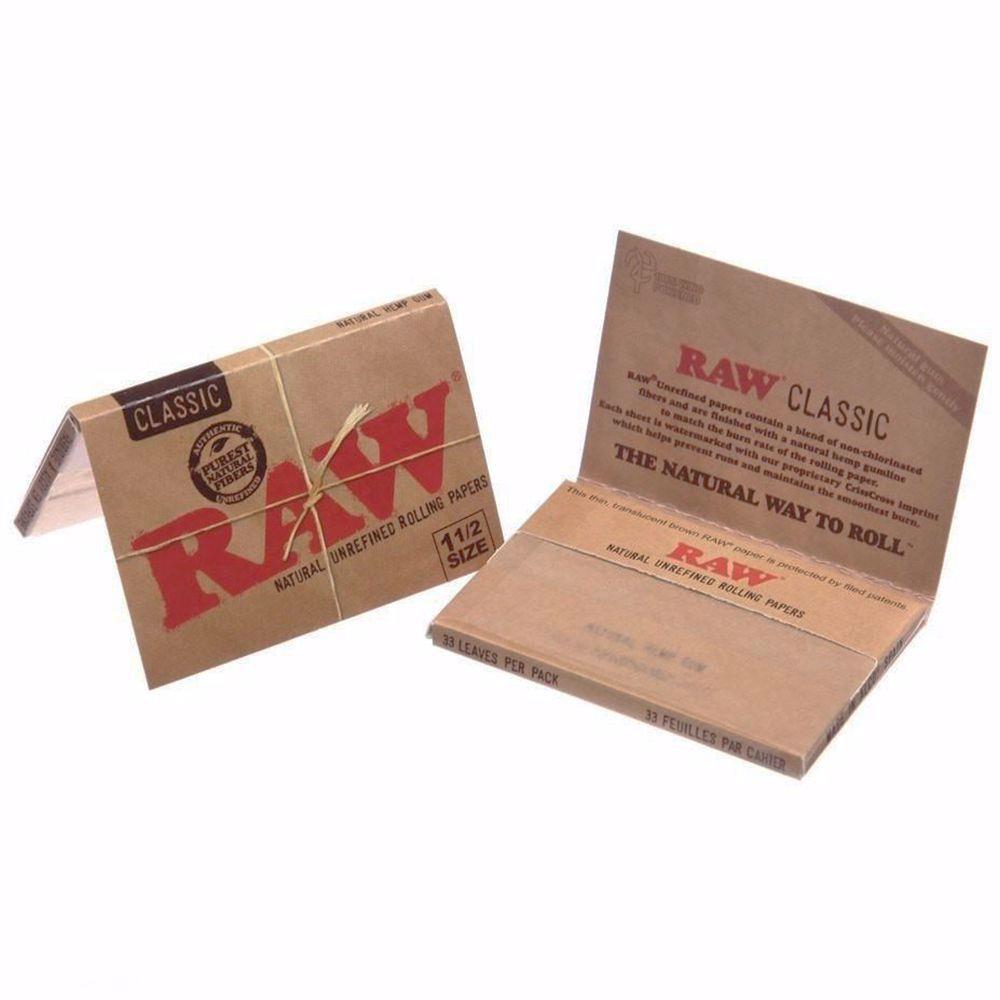 RAW CLASSIC 1 1/2 SIZE NATURAL UNREFINED ROLLING PAPERS | Rolling Ace